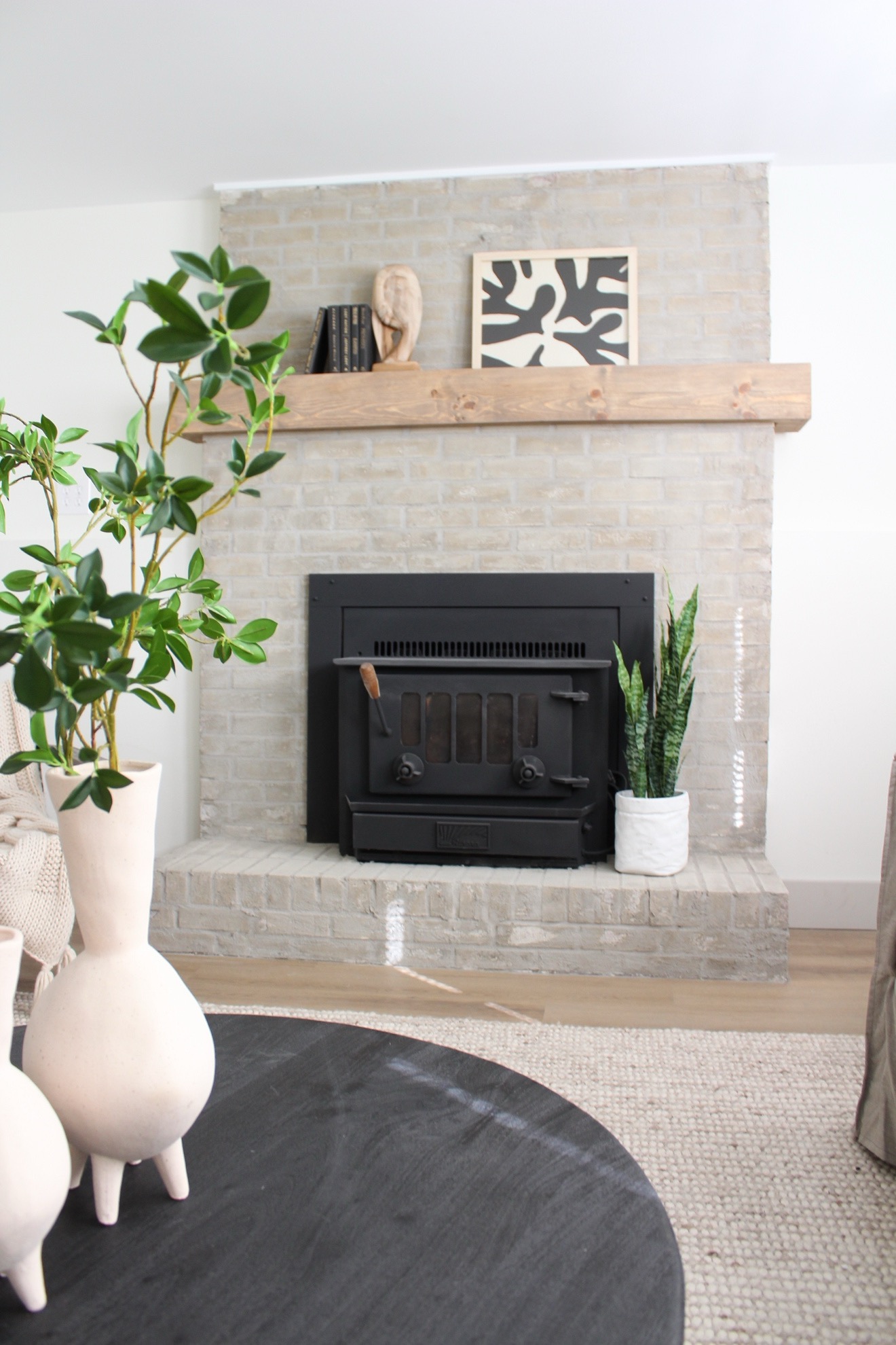 DIY Bathroom Nook Accent Wall | The Gibby Home
